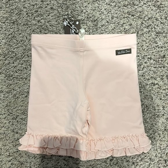 Matilda Jane | Bottoms | Girls Matilda Jane Pink Ruffled Shorties Nwt ...
